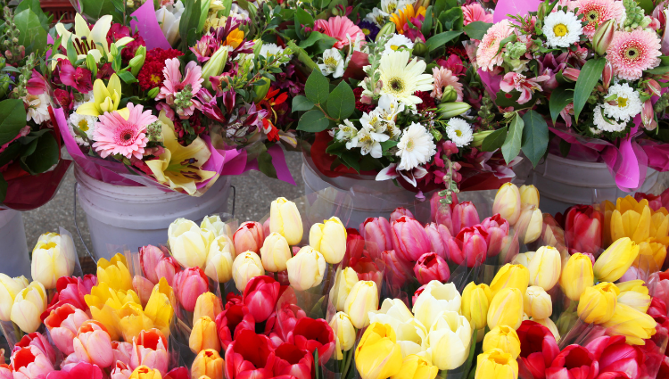 London in Bloom: Why Same-Day Flower Delivery is the City’s New ...