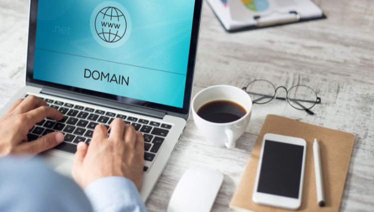 What is a Parked Domain? A Beginner's Guide