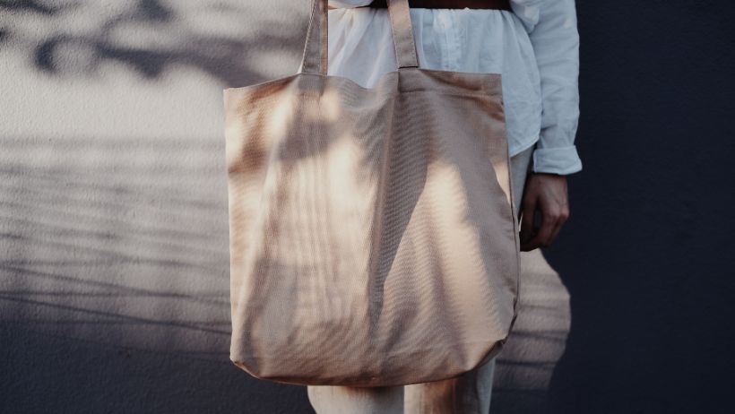 Modern Tote Bags That Prioritize Utility Without Sacrificing Elegance